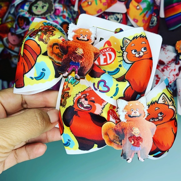 Accessories | Turning Red Sets | Poshmark